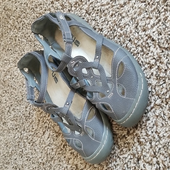 JBU | Shoes | Last Chance Jbu Memory Foam Gray Sandals | Poshmark